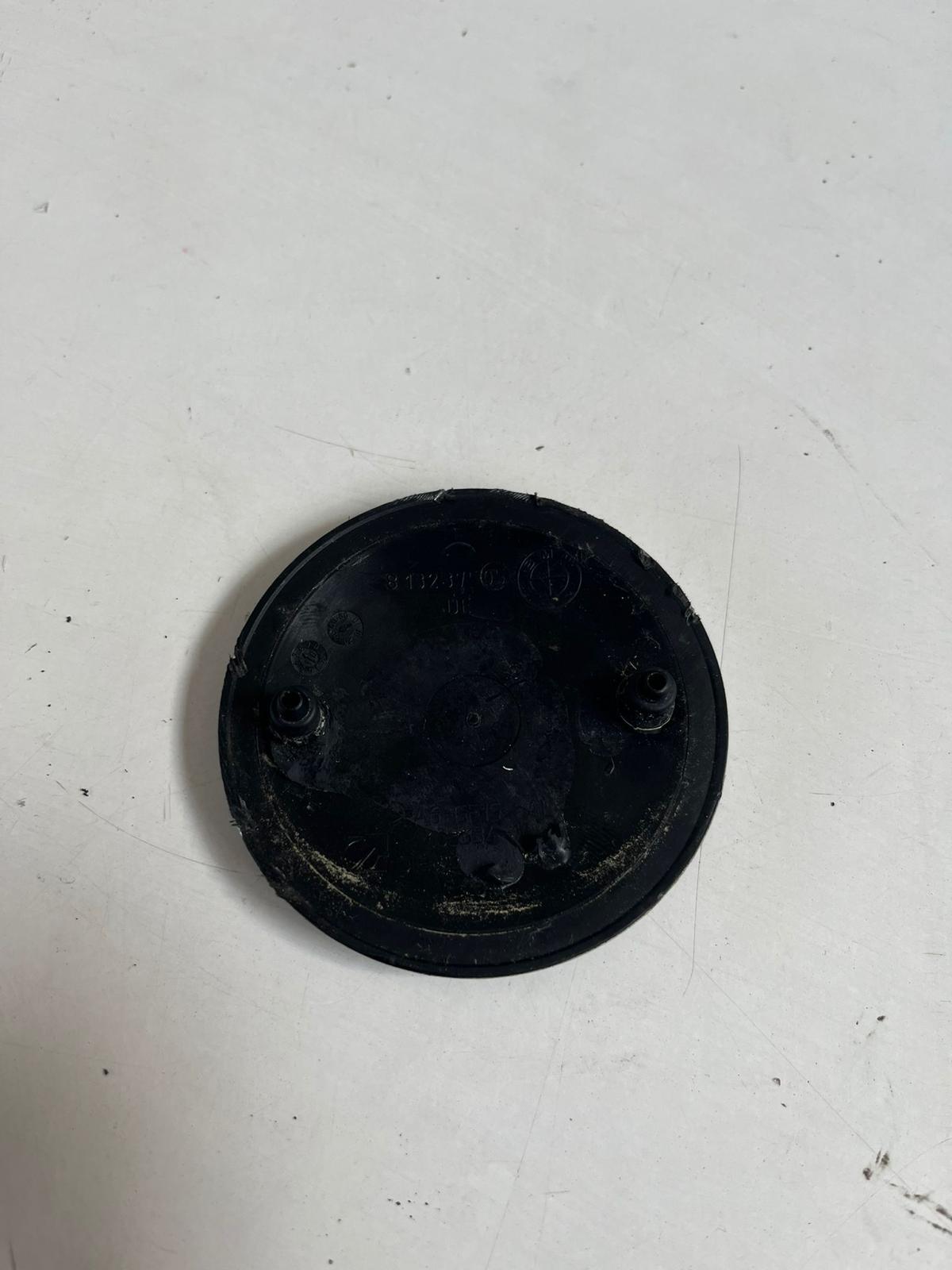 N47D20C STEMMA FREGIO LOGO ANTERIORE BMW X3 2° Serie (10>) 8132375 05 ...