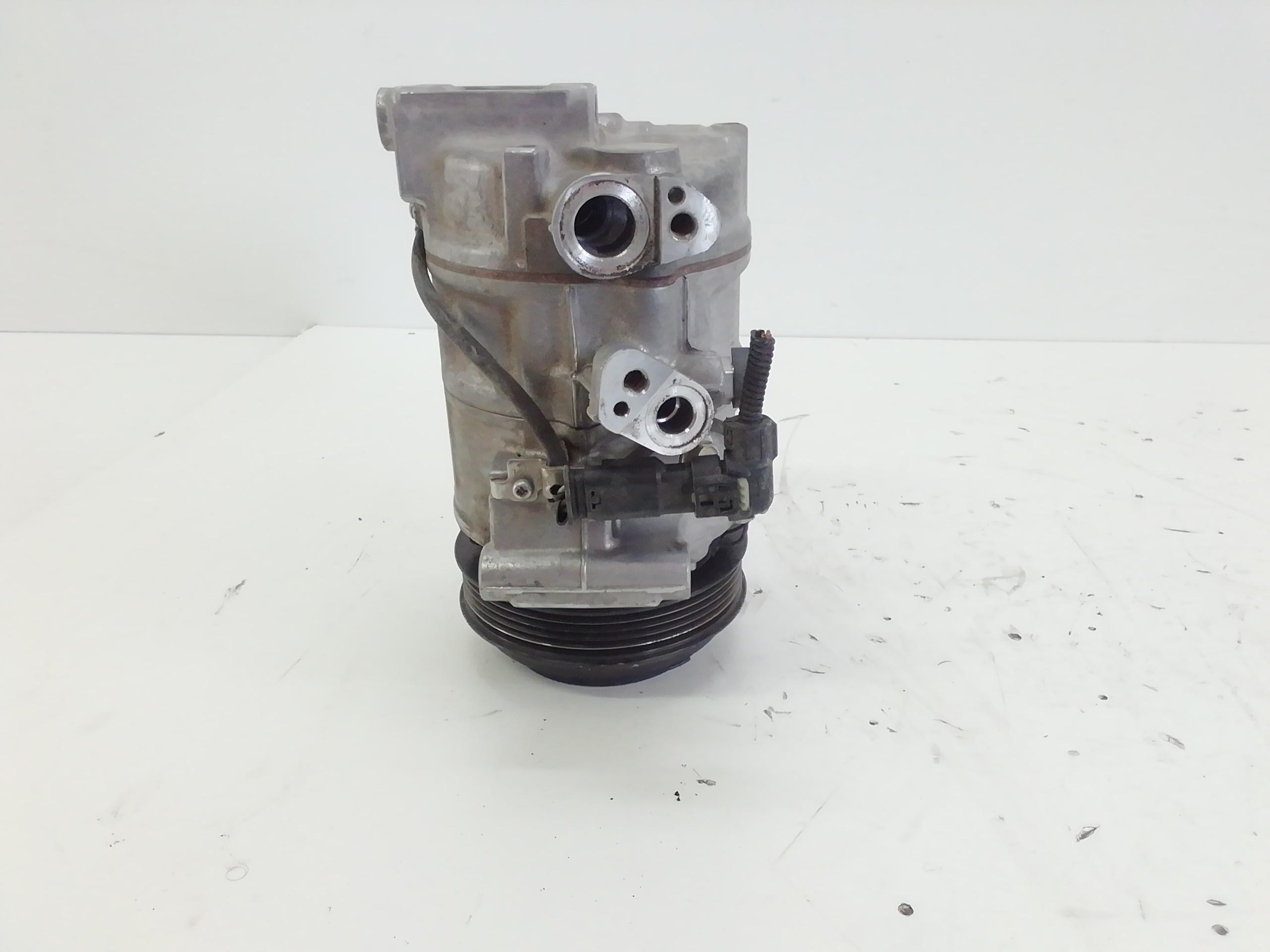 COMPRESSORE A/C MERCEDES GLC Serie (W253) A0008304500 Diesel 2000 (15>)