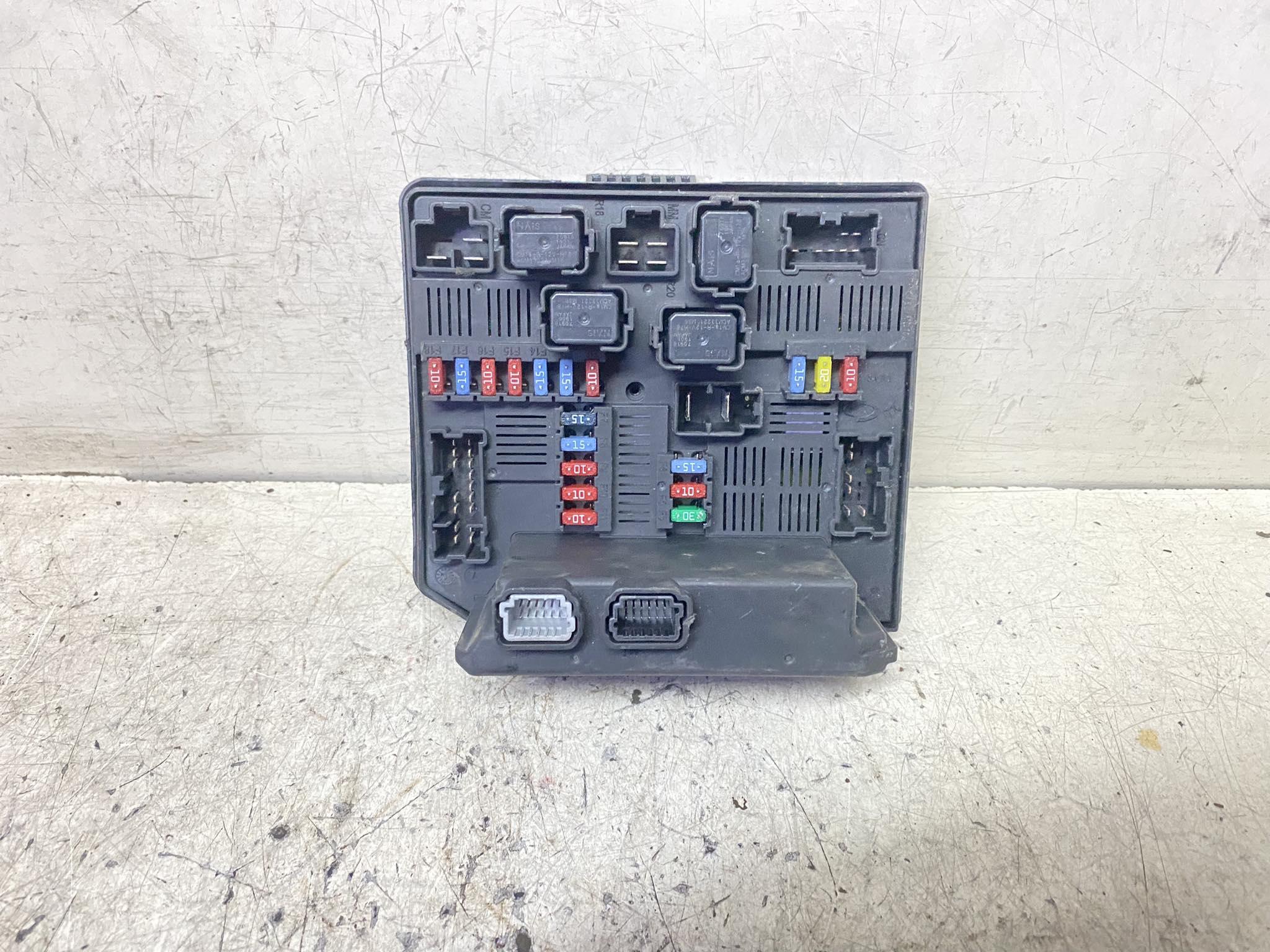 CENTRALINA PORTA FUSIBILI RENAULT Koleos 1° Serie 284B7 JY00A Benzina (08>)