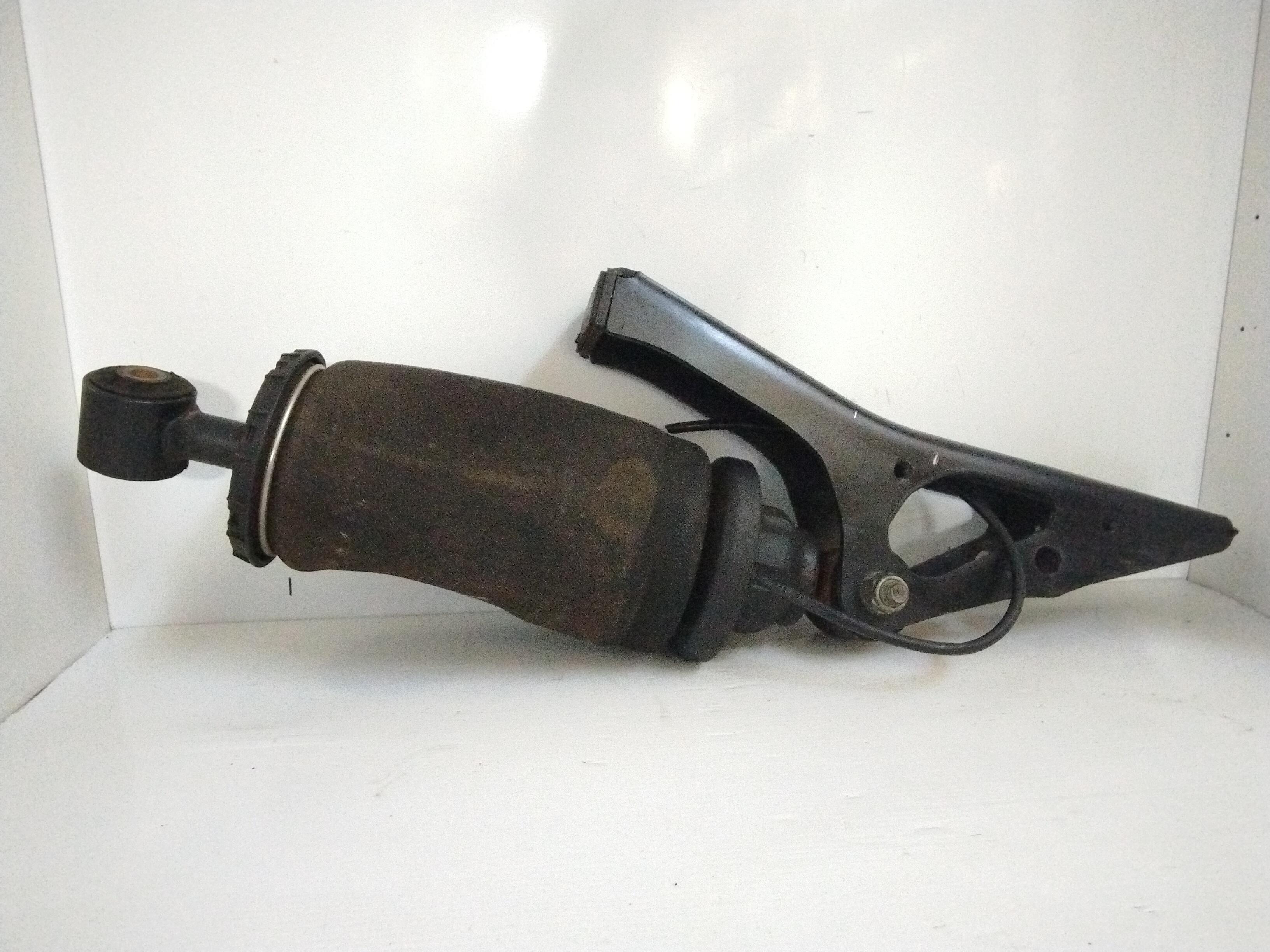 9640060190 AMMORTIZZATORE CABINA POSTERIORE MAN TGA Serie 18.510 Diesel ...