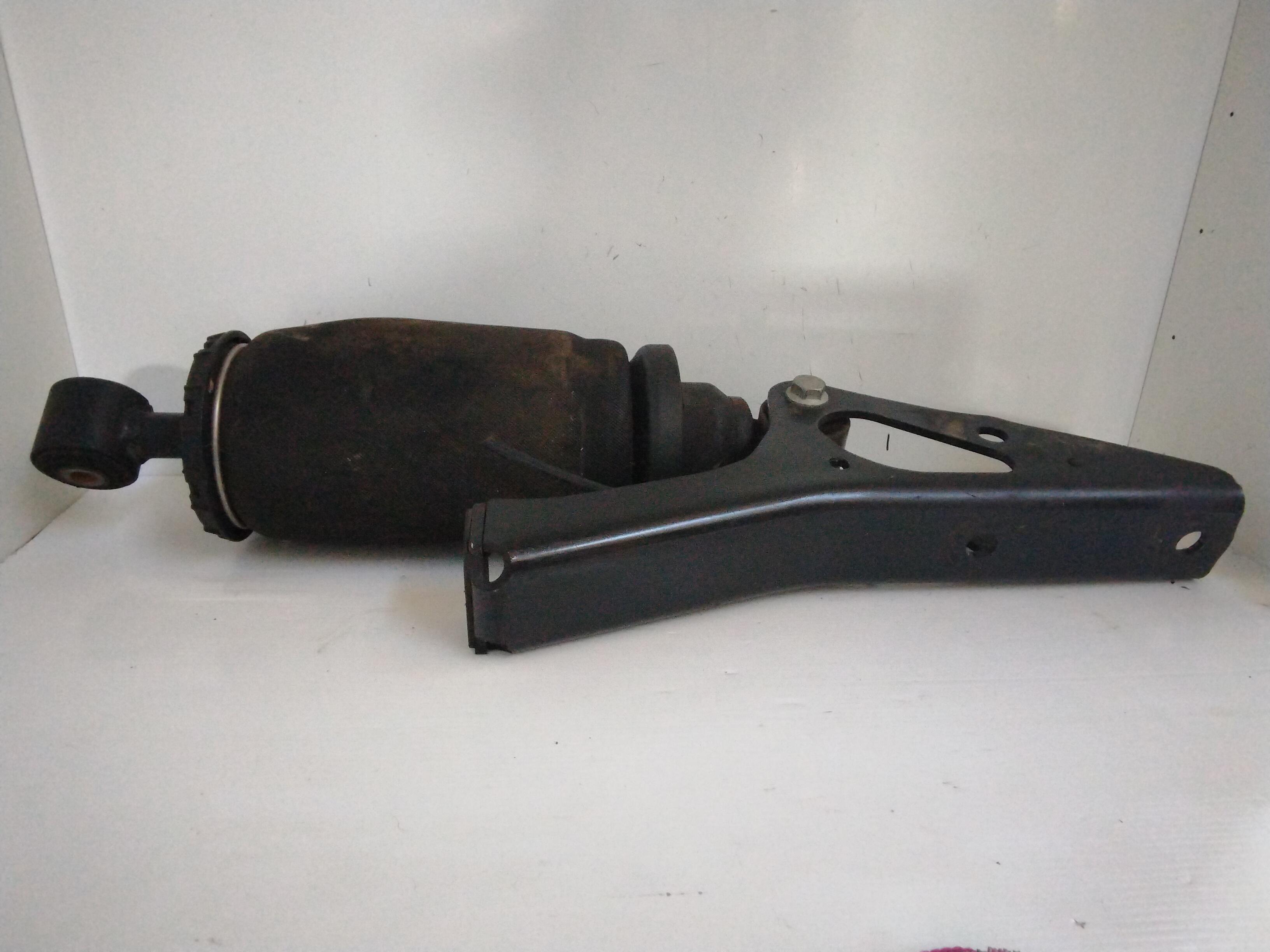 9640060190 AMMORTIZZATORE CABINA POSTERIORE MAN TGA Serie 18.510 Diesel ...