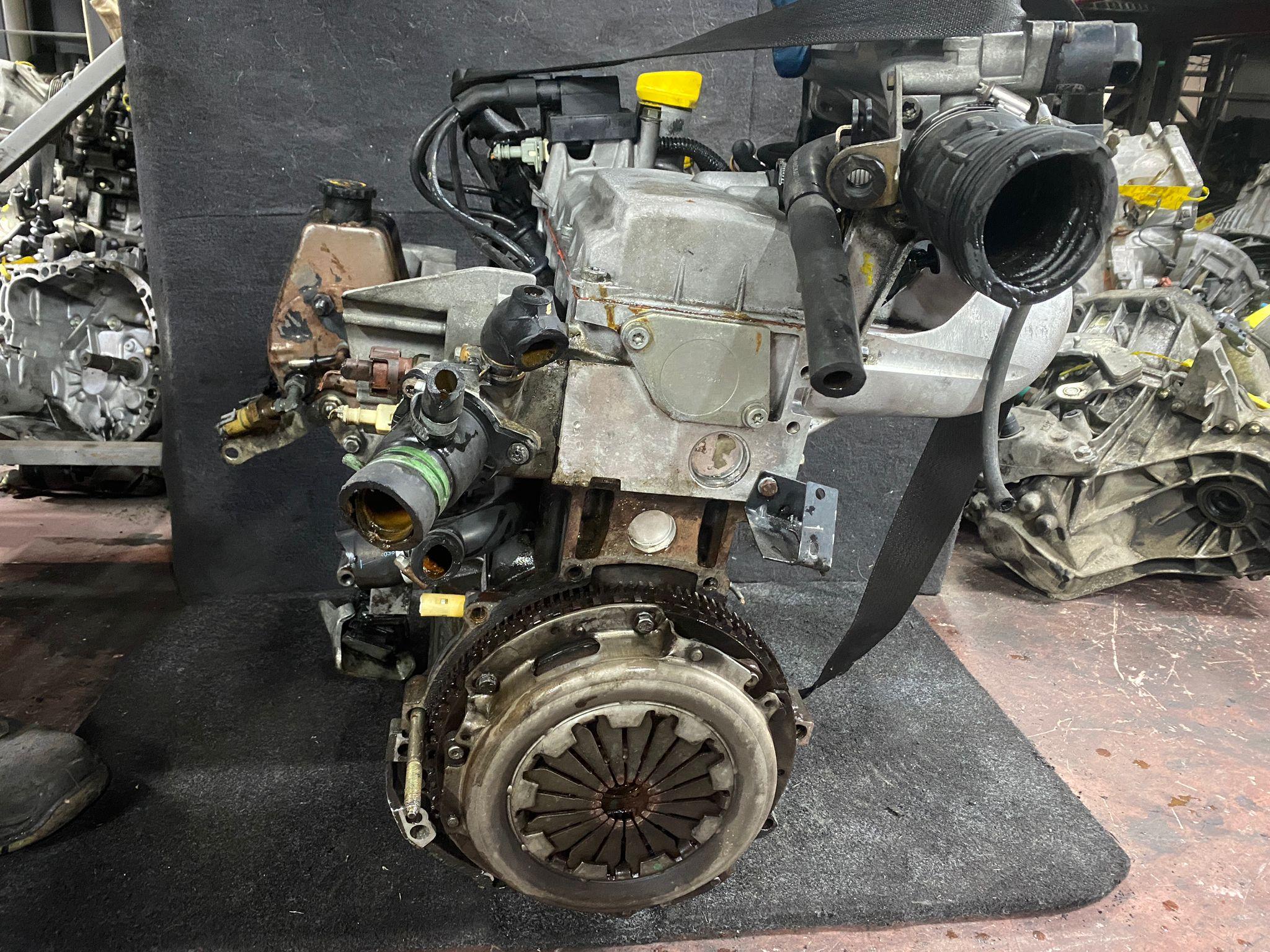 MOTORE COMPLETO RENAULT Megane Scenic K4M 700, K4M 701, K4M 712 Benzina ...