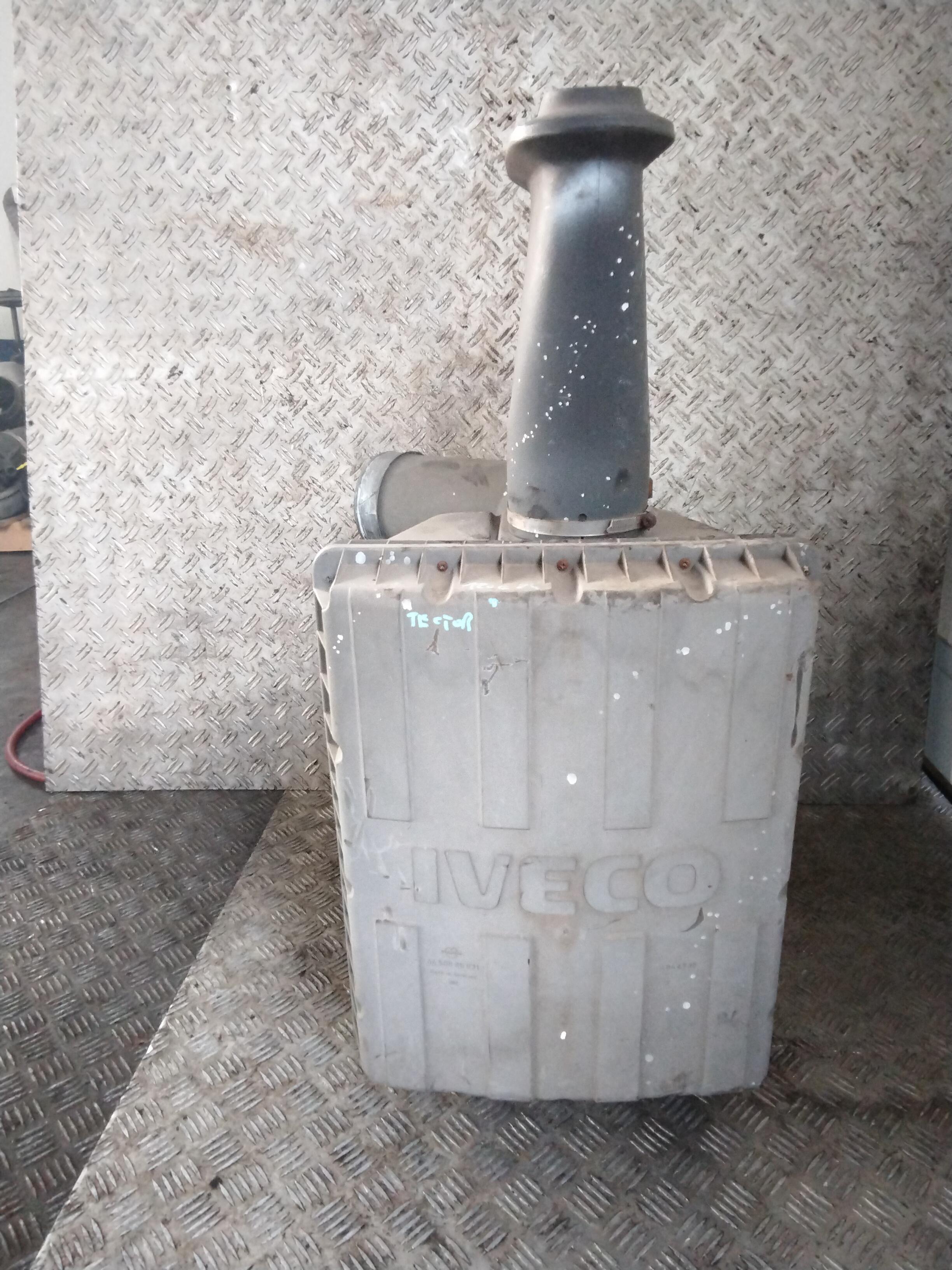 BOX SCATOLA FILTRO ARIA IVECO 120E24 Serie Diesel (99>)
