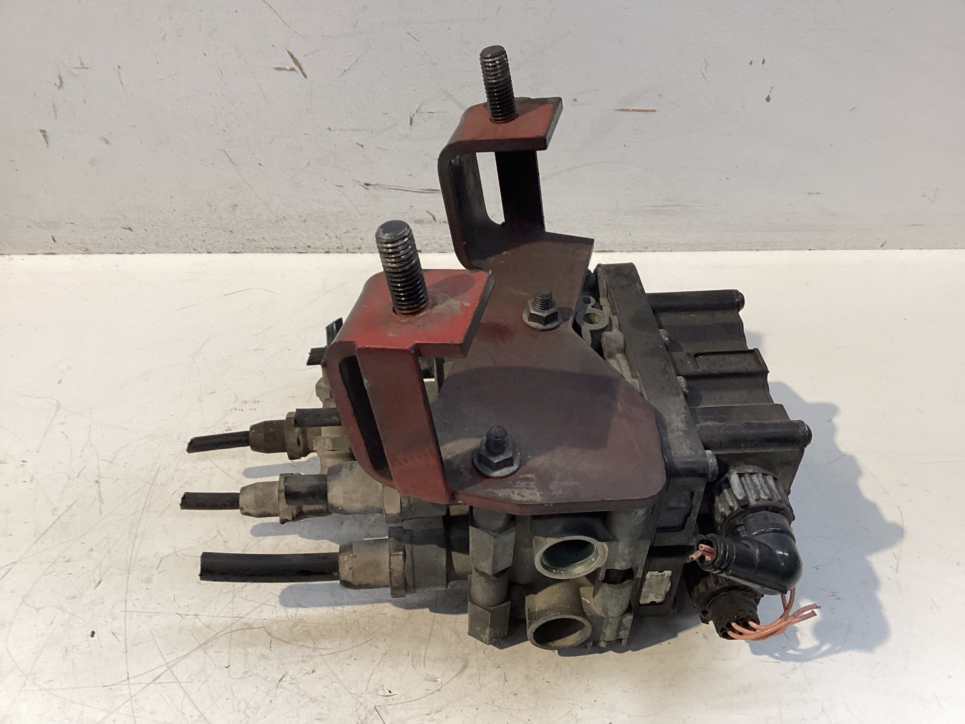 BLOCCO VALVOLA SOSPENSIONE IVECO Stralis 2° Serie 4728801030 Diesel ...