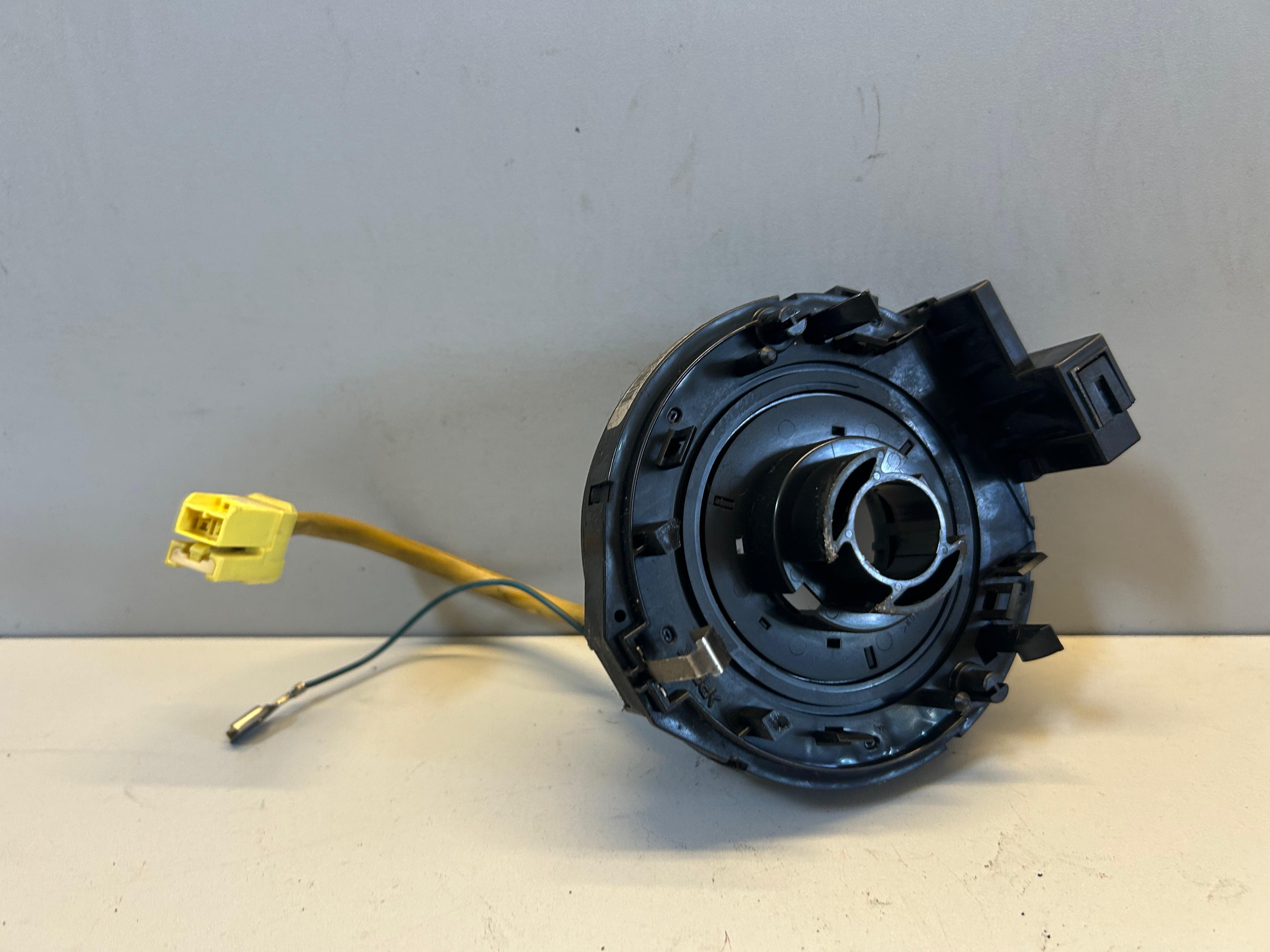 CONTATTO SPIRALATO TOYOTA Yaris Serie 8430652010 (99>03)