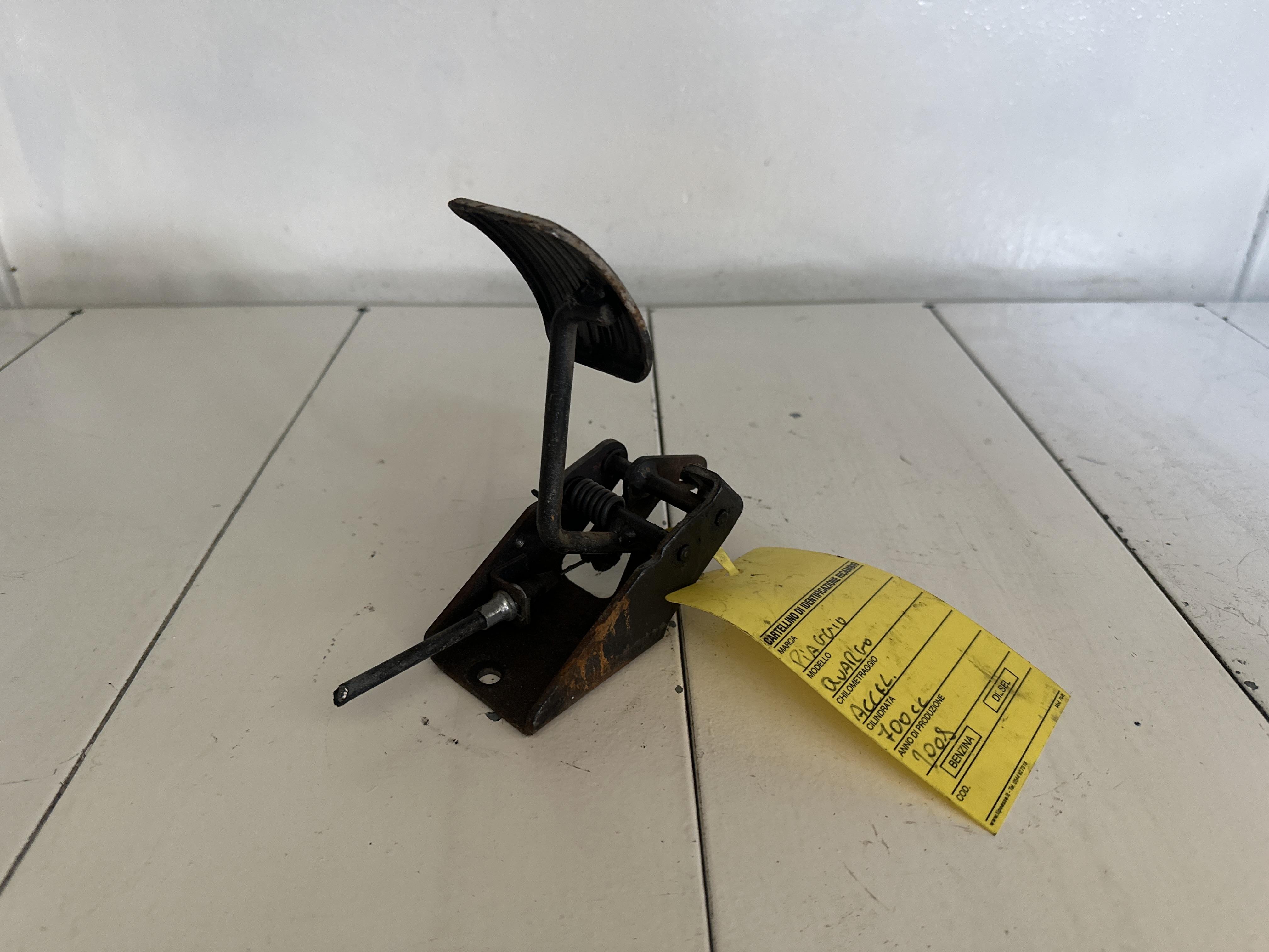 PEDALE ACCELERATORE PIAGGIO Quargo 1° Serie (04>)