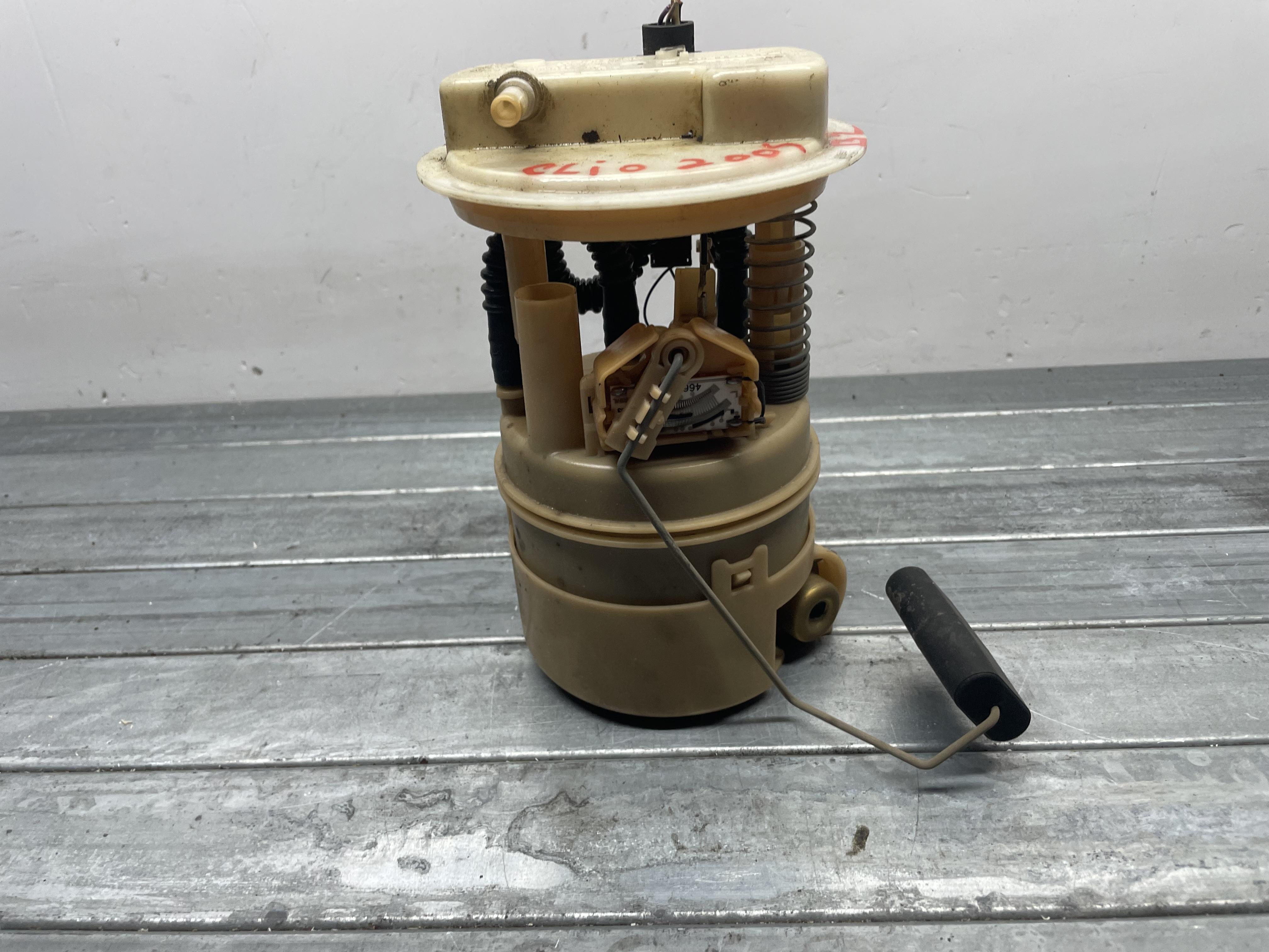 POMPA CARBURANTE RENAULT Clio Serie 8200057324 Benzina (01>05)