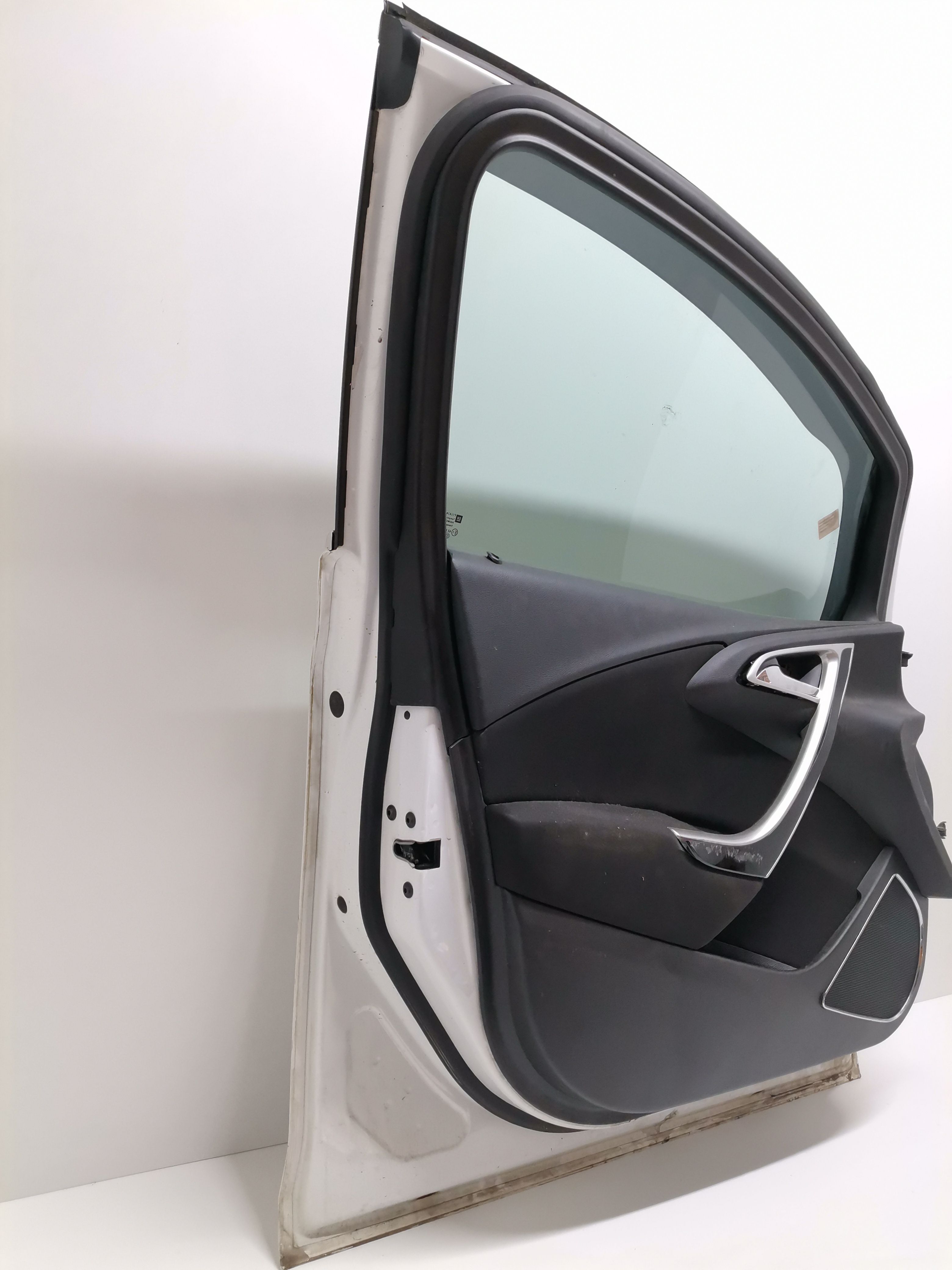 PORTIERA ANTERIORE SINISTRA OPEL Astra J 2° Serie 13330765 (11>)