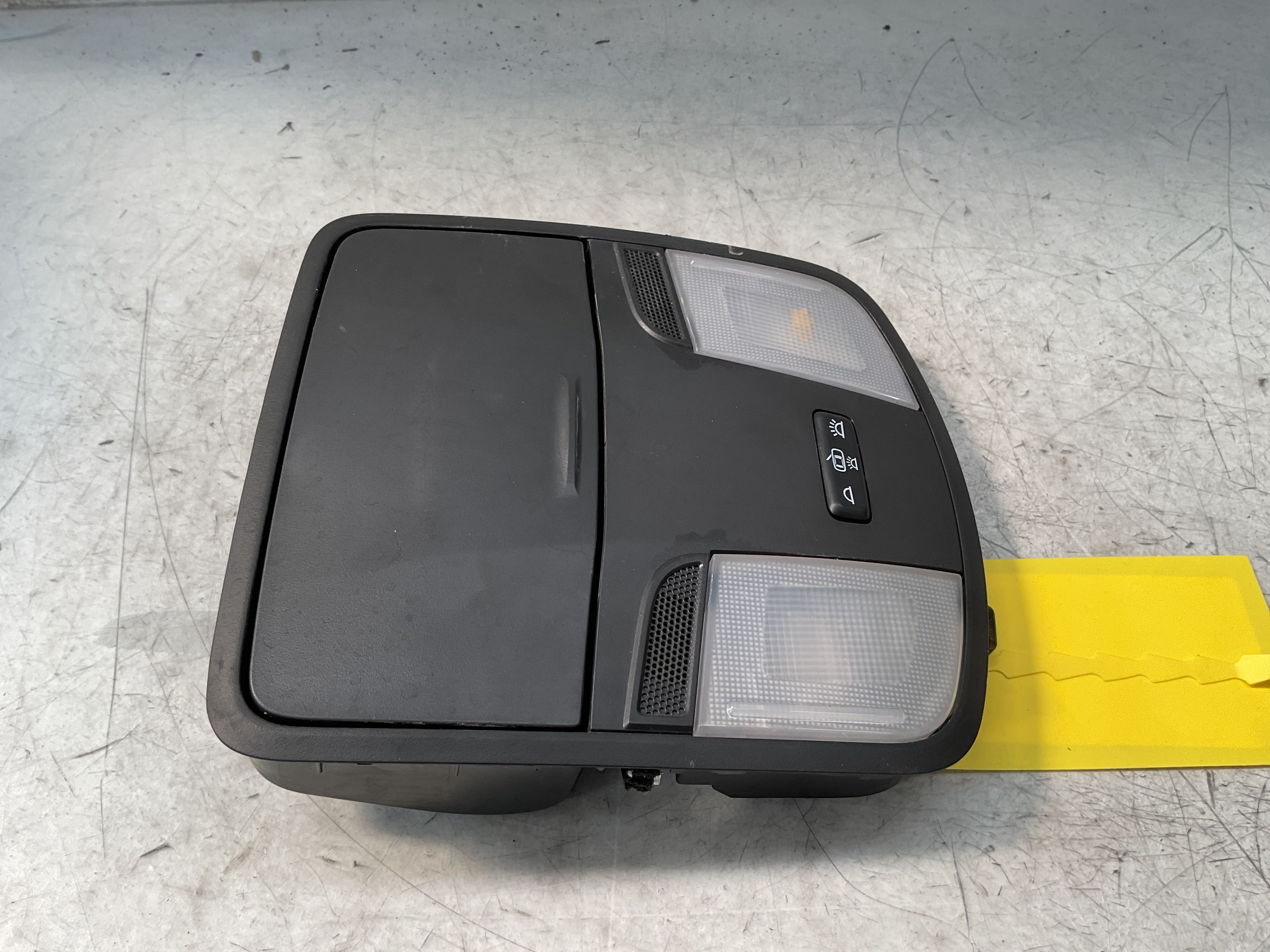 PLAFONIERA HYUNDAI Kona Serie 92800-F2000 /J9100 (17>)