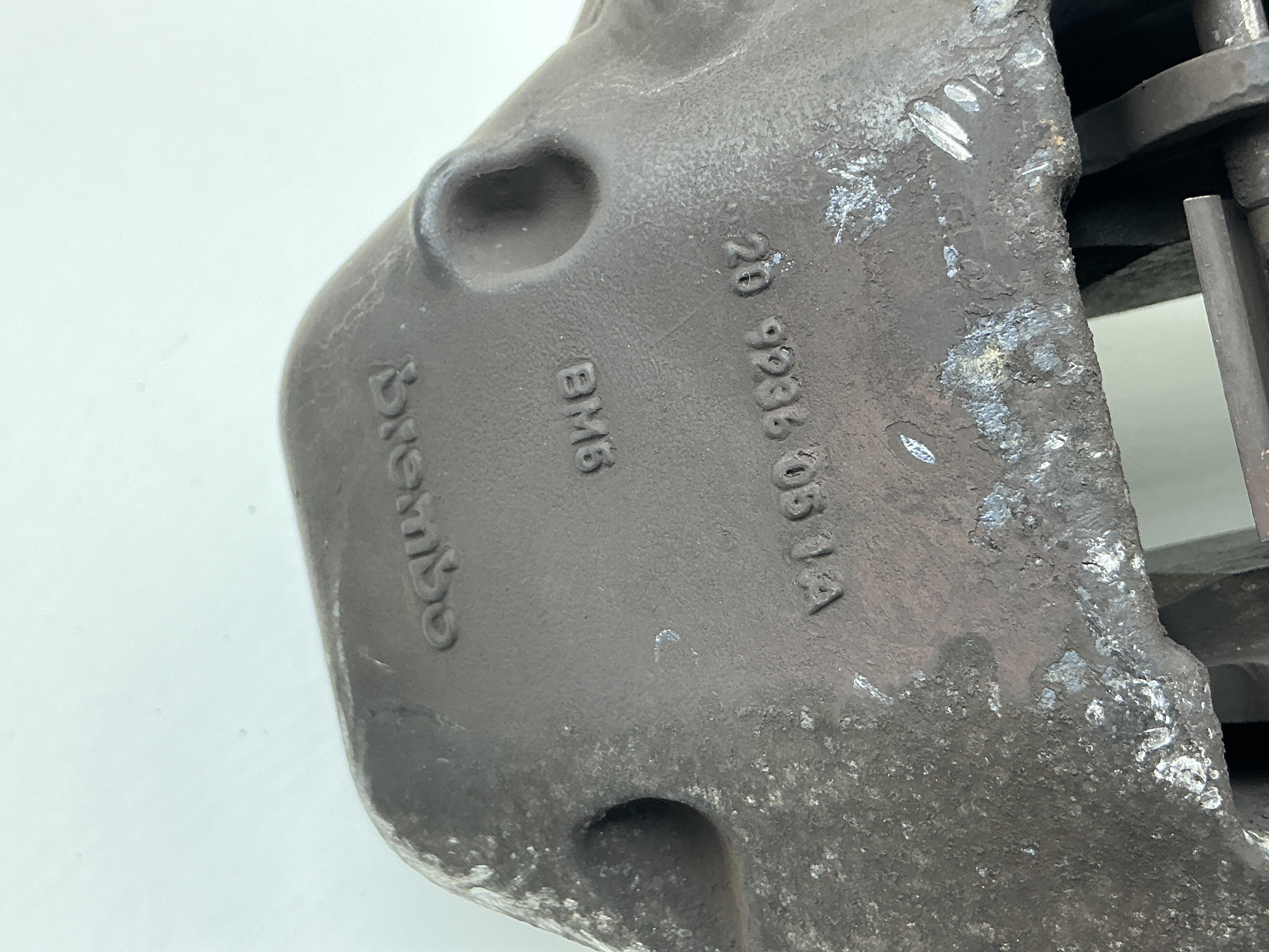 PINZA FRENO ANTERIORE SINISTRA VOLKSWAGEN Touareg 1° Serie 7L6615149 ...