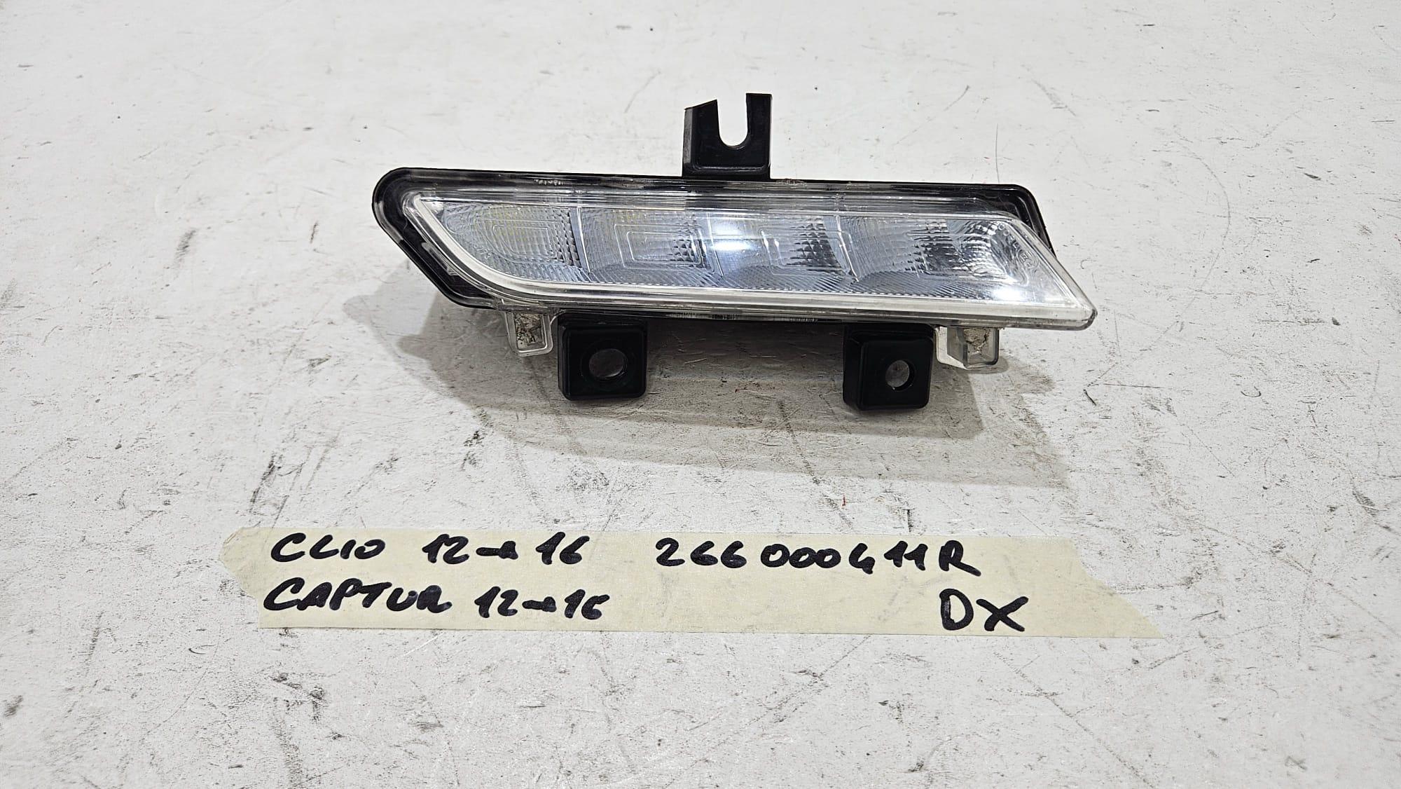 LUCE DIURNA ANTERIORE DESTRA RENAULT Clio Serie IV 266000411R (12>19)