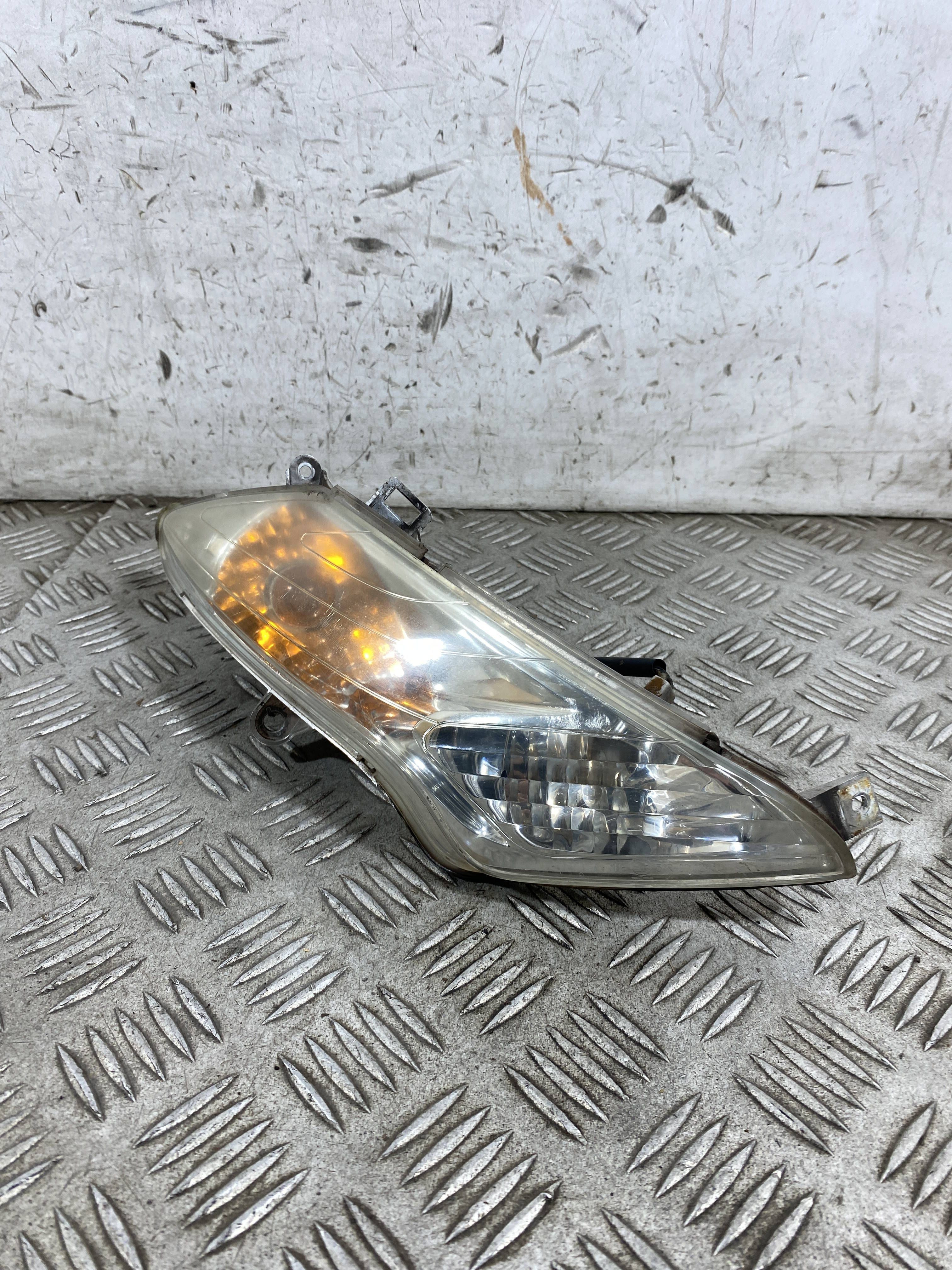 FRECCIA ANT SX HONDA SH 150cc (10>)