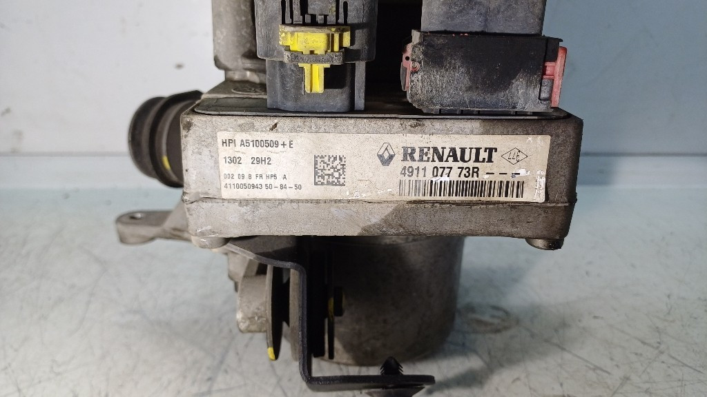 POMPA IDROGUIDA DACIA Duster 1° Serie 491107773R K4M616 bifuel/gas 1598 ...