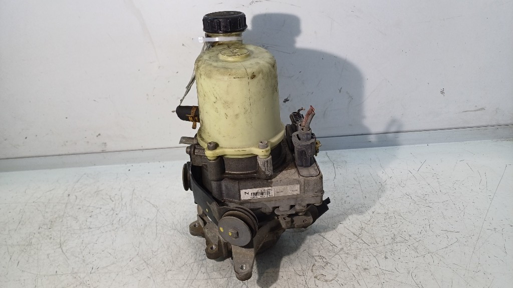 POMPA IDROGUIDA DACIA Duster 1° Serie 491107773R K4M616 bifuel/gas 1598 ...