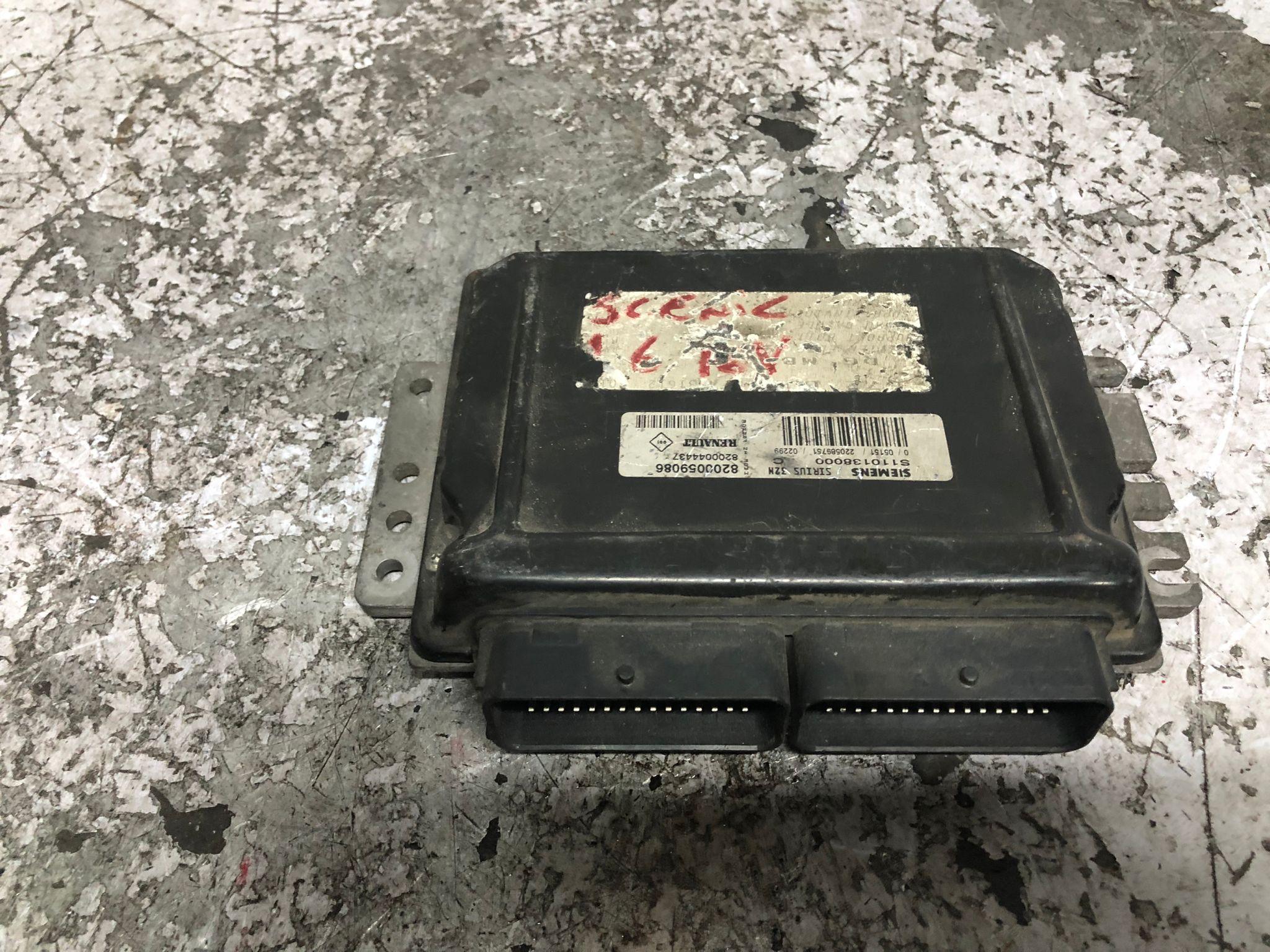 CENTRALINA MOTORE RENAULT Scenic 3° Serie 8200059086 K4M T7 Benzina ...