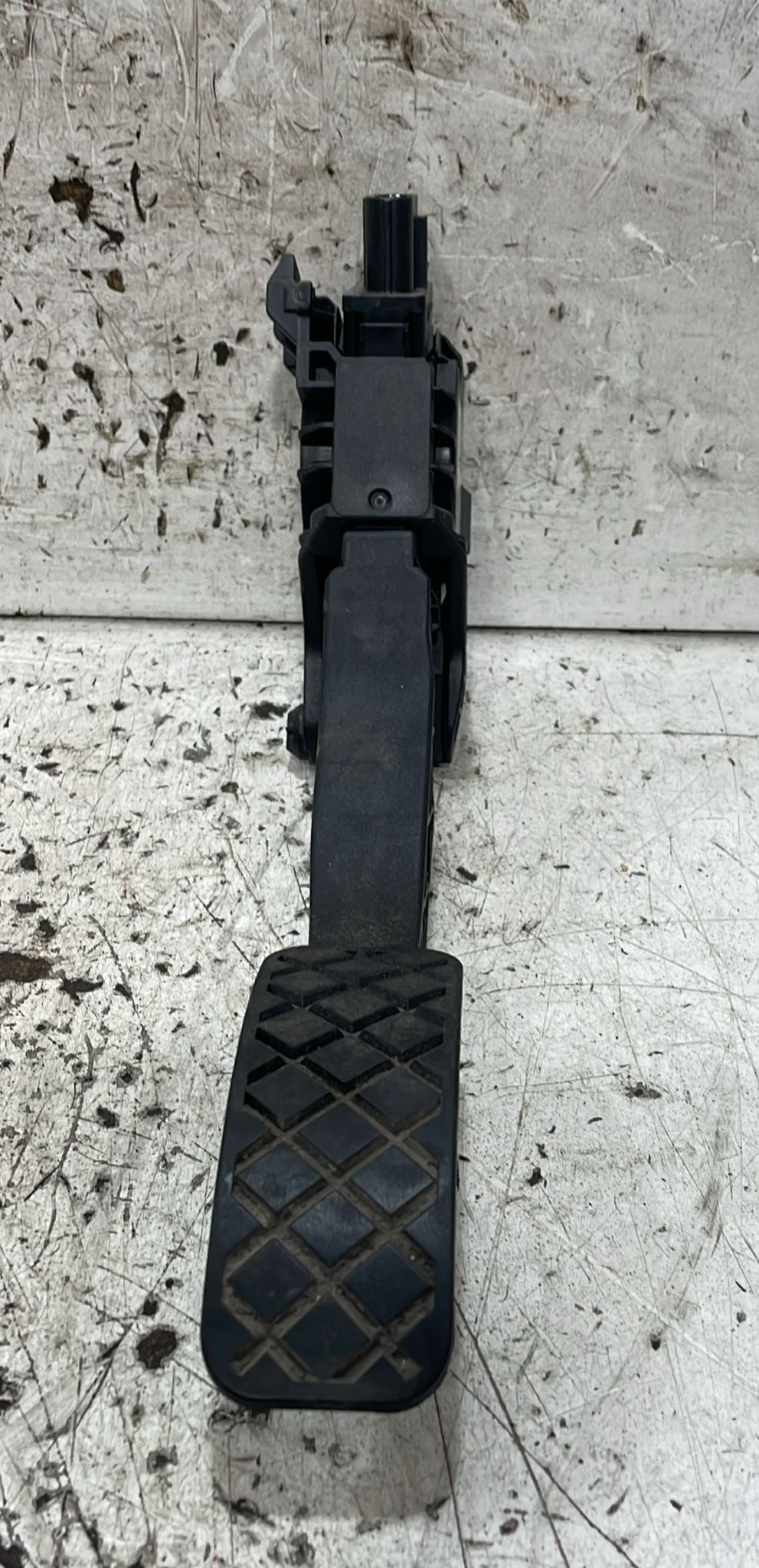 PEDALE ACCELERATORE VOLKSWAGEN Up 1° Serie (11>)