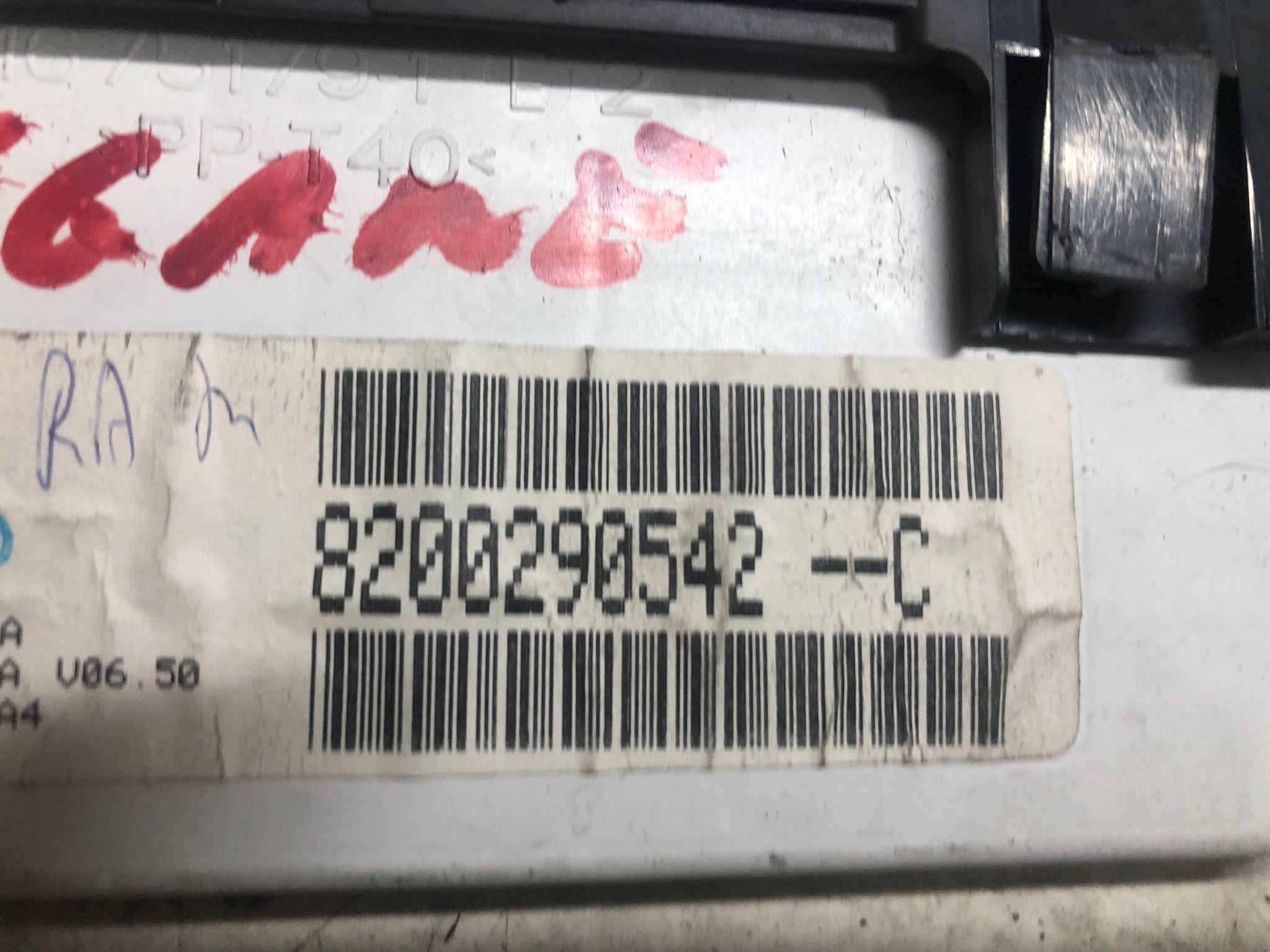 DISPLAY RENAULT Megane ll S. Wagon 8200290542-C (06>08)