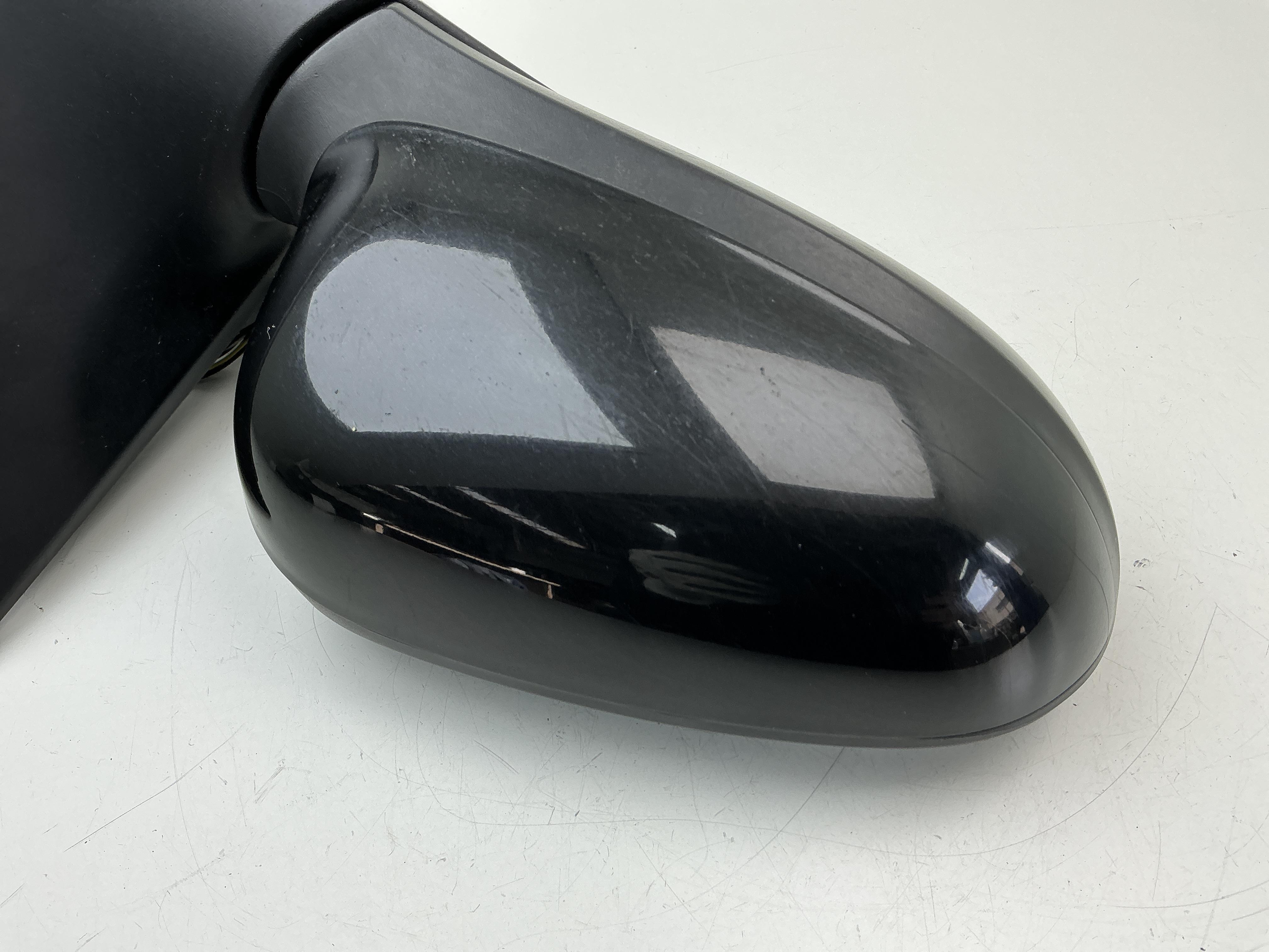 SPECCHIETTO RETROVISORE DESTRO LANCIA Delta 1° Serie 735598022 (79>93)