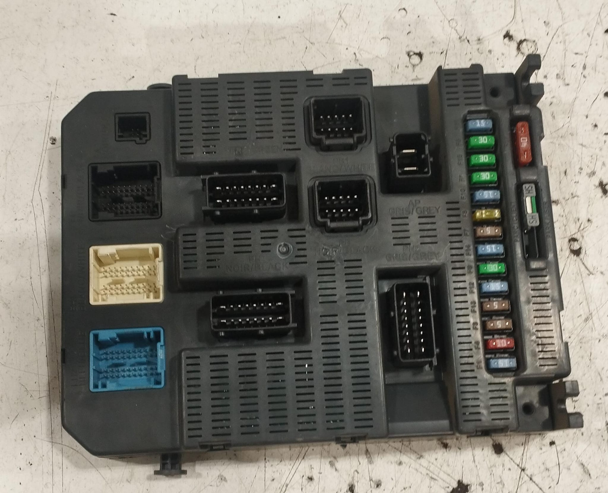 BODY COMPUTER PEUGEOT 207 1° Serie 9663798380 (06>09)